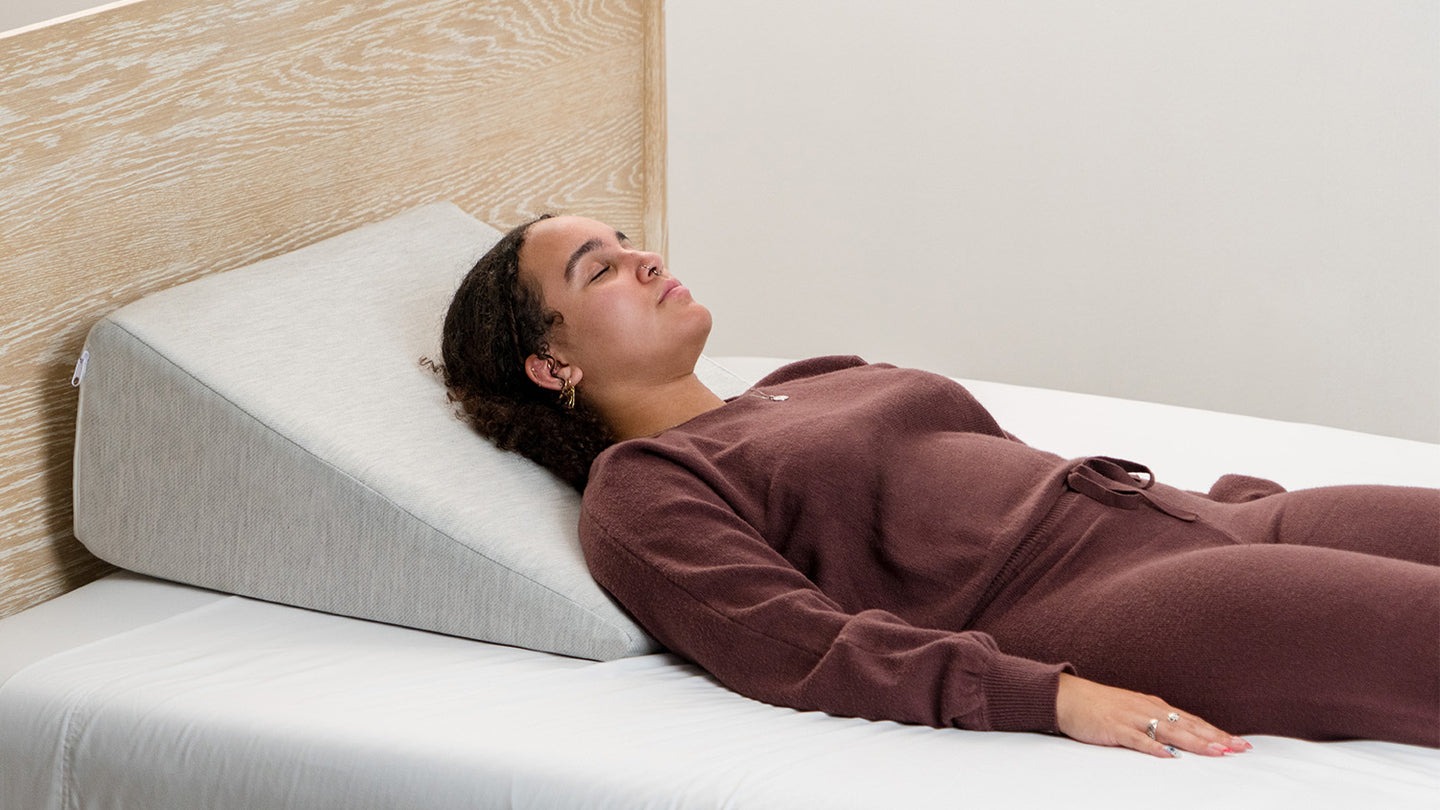 Bed Wedge Pillow — Bear Mattress – Bear Mattress